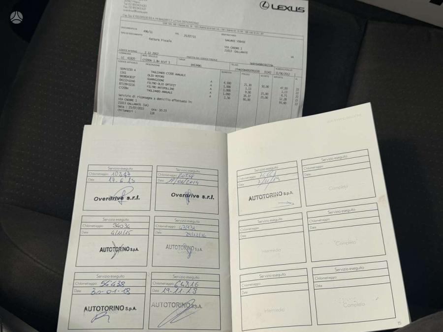 Black Lexus CT 200h 2012 in Vilnius, with an engine capacity of 1.80 L and mileage of 215 thousand km for 10500 €, photo 32 on AUTOMOTO.COM.LV