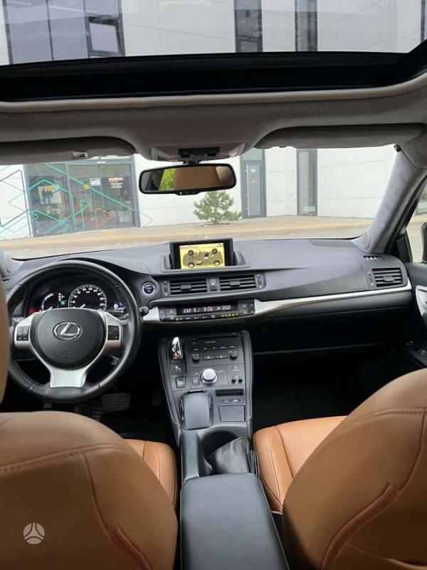 Melns Lexus CT 200h 2012 Kauņa, ar dzinēja tilpumu 1.80 L un nobraukumu 164 tūkst. km par 8300 €, foto 9 vietnē AUTOMOTO.COM.LV