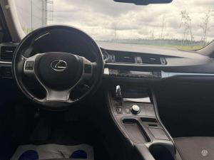 Черный Лексус CT 200h 2012 в Вильнюс, объемом двигателя 1.80 л и пробегом 215 тыс. км за 10500 €, фото 21 на AUTOMOTO.COM.LV