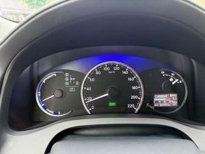 Black Lexus CT 200h 2012 in Kelme, with an engine capacity of 1.80 L and mileage of 268 thousand km for 7500 €, photo 14 on AUTOMOTO.COM.LV