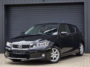 Melns Lexus CT 200h 2013 Kauņa, ar dzinēja tilpumu 1.80 L un nobraukumu 283 tūkst. km par 8500 €, foto  vietnē AUTOMOTO.COM.LV