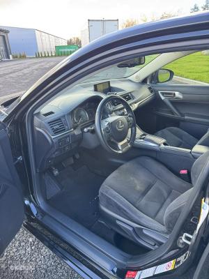 Melns Lexus CT 200h 2014 Tallina, ar dzinēja tilpumu 1.80 L un nobraukumu 320 tūkst. km par 9999 €, foto 25 vietnē AUTOMOTO.COM.LV