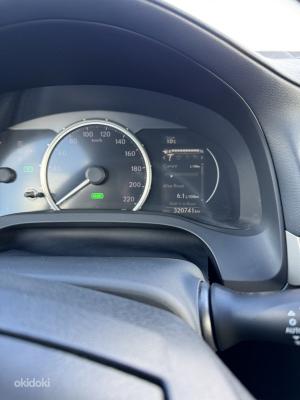 Melns Lexus CT 200h 2014 Tallina, ar dzinēja tilpumu 1.80 L un nobraukumu 320 tūkst. km par 9999 €, foto 30 vietnē AUTOMOTO.COM.LV