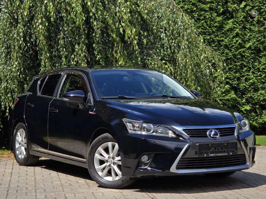 Melns Lexus CT 200h 2014 Kauņa, ar dzinēja tilpumu 1.80 L un nobraukumu 300 tūkst. km par 9500 €, foto 3 vietnē AUTOMOTO.COM.LV