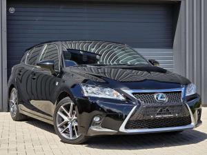 Melns Lexus CT 200h 2014 Kauņa, ar dzinēja tilpumu 1.80 L un nobraukumu 250 tūkst. km par 10999 €, foto  vietnē AUTOMOTO.COM.LV