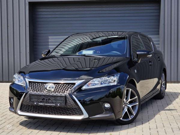 Melns Lexus CT 200h 2014 Kauņa, ar dzinēja tilpumu 1.80 L un nobraukumu 250 tūkst. km par 10999 €, foto 3 vietnē AUTOMOTO.COM.LV