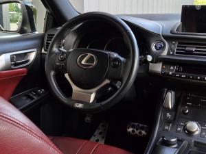 Melns Lexus CT 200h 2014 Kauņa, ar dzinēja tilpumu 1.80 L un nobraukumu 250 tūkst. km par 10999 €, foto 16 vietnē AUTOMOTO.COM.LV