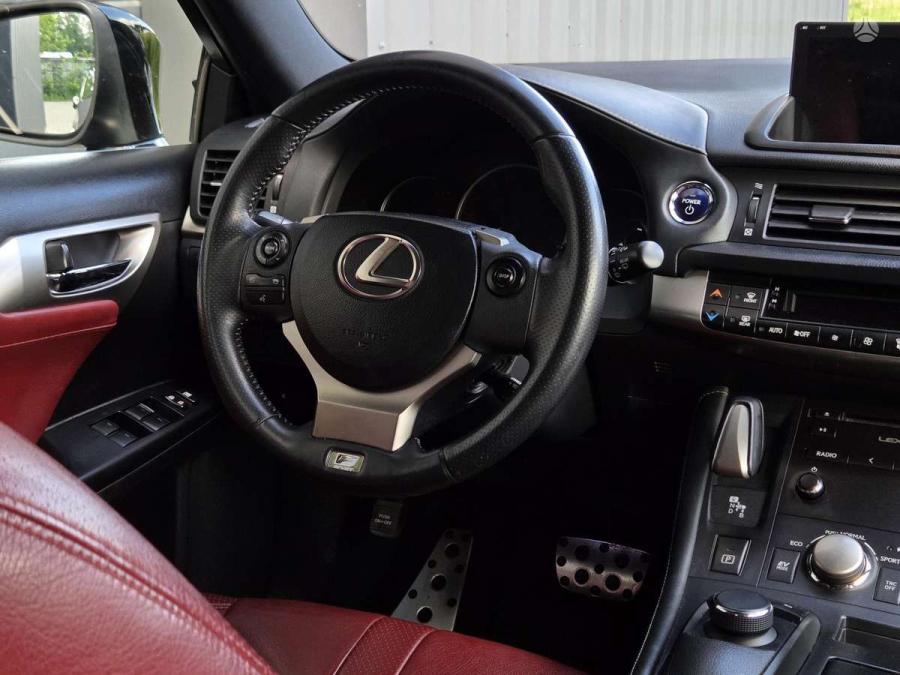 Melns Lexus CT 200h 2014 Kauņa, ar dzinēja tilpumu 1.80 L un nobraukumu 250 tūkst. km par 10999 €, foto 16 vietnē AUTOMOTO.COM.LV