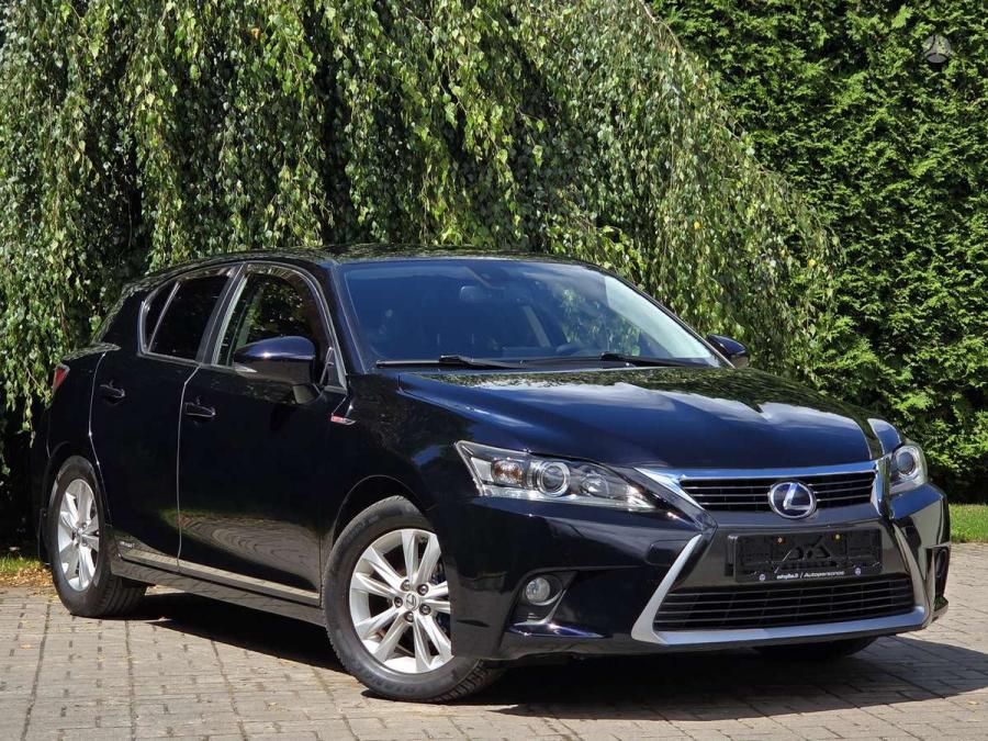 Melns Lexus CT 200h 2014 Kauņa, ar dzinēja tilpumu 1.80 L un nobraukumu 300 tūkst. km par 8999 €, foto 1 vietnē AUTOMOTO.COM.LV
