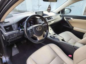 Melns Lexus CT 200h 2014 Viļņa, ar dzinēja tilpumu 1.80 L un nobraukumu 208 tūkst. km par 10400 €, foto 21 vietnē AUTOMOTO.COM.LV