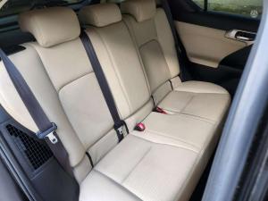 Melns Lexus CT 200h 2014 Viļņa, ar dzinēja tilpumu 1.80 L un nobraukumu 208 tūkst. km par 10400 €, foto 30 vietnē AUTOMOTO.COM.LV