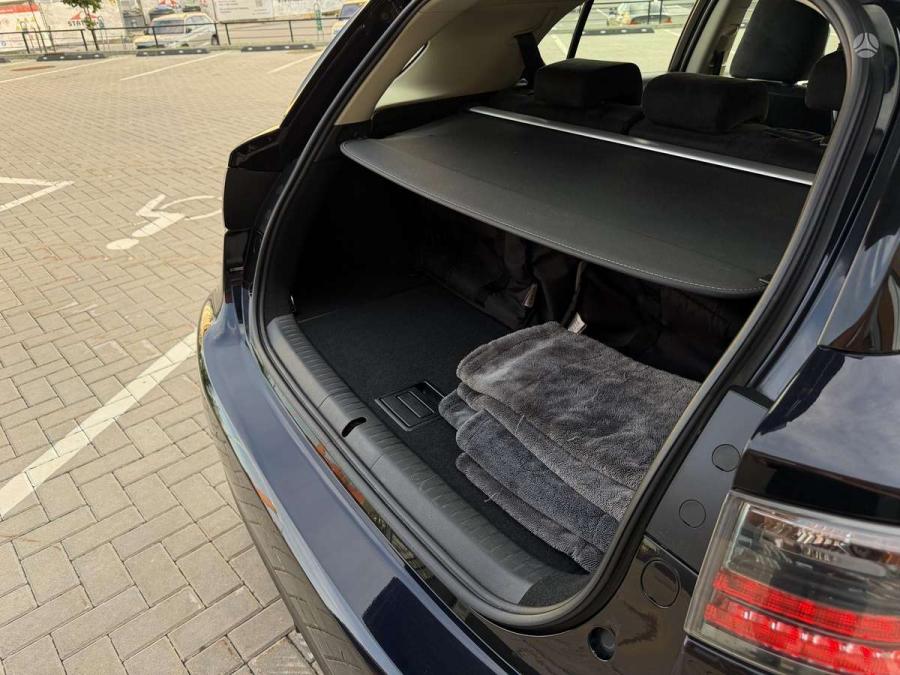 Melns Lexus CT 200h 2014 Klaipėda, ar dzinēja tilpumu 1.80 L un nobraukumu 330 tūkst. km par 11500 €, foto 20 vietnē AUTOMOTO.COM.LV
