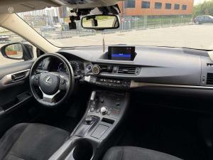 Melns Lexus CT 200h 2014 Klaipėda, ar dzinēja tilpumu 1.80 L un nobraukumu 330 tūkst. km par 11500 €, foto 22 vietnē AUTOMOTO.COM.LV