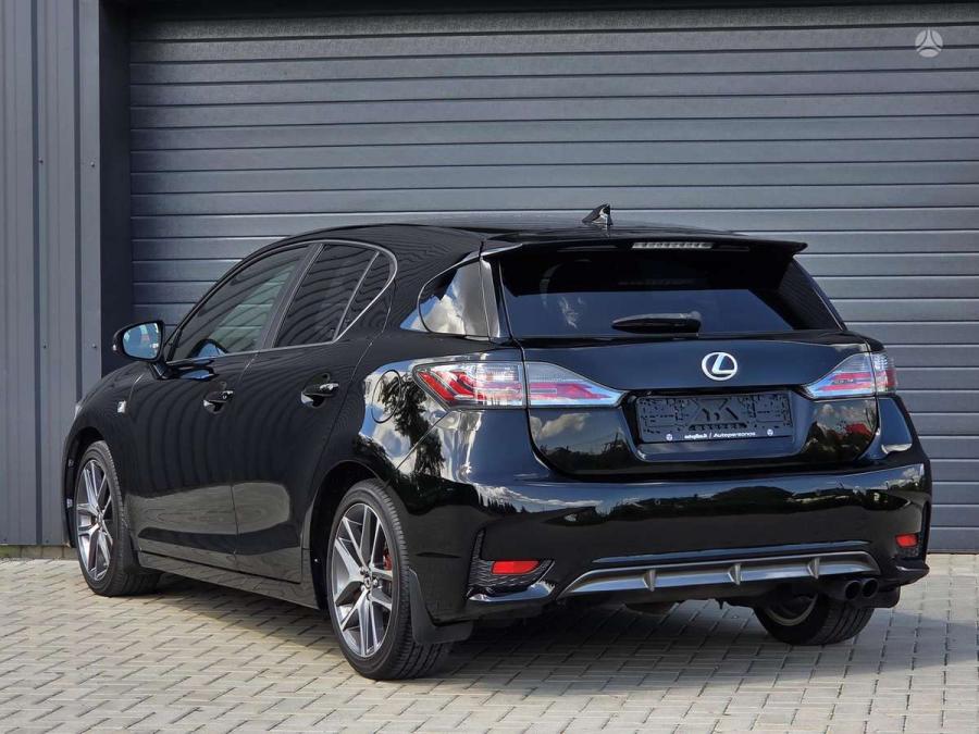 Melns Lexus CT 200h 2014 Kauņa, ar dzinēja tilpumu 1.80 L un nobraukumu 250 tūkst. km par 10999 €, foto 6 vietnē AUTOMOTO.COM.LV