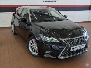Black Lexus CT 200h 2018 in Kaunas, with an engine capacity of 1.80 L and mileage of 161 thousand km for 16300 €, photo 3 on AUTOMOTO.COM.LV