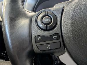 Black Lexus CT 200h 2018 in Kaunas, with an engine capacity of 1.80 L and mileage of 161 thousand km for 16300 €, photo 10 on AUTOMOTO.COM.LV