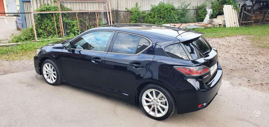Melns Lexus CT 200h 2011 Kauņa, ar dzinēja tilpumu 1.80 L un nobraukumu 270 tūkst. km par 7390 €, foto 12 vietnē AUTOMOTO.COM.LV