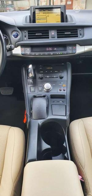 Melns Lexus CT 200h 2011 Kauņa, ar dzinēja tilpumu 1.80 L un nobraukumu 270 tūkst. km par 7390 €, foto 30 vietnē AUTOMOTO.COM.LV