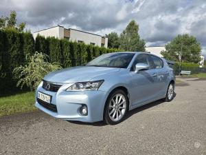 Zils Lexus CT 200h 2011 Viļņa, ar dzinēja tilpumu 1.80 L un nobraukumu 274 tūkst. km par 7950 €, foto  vietnē AUTOMOTO.COM.LV