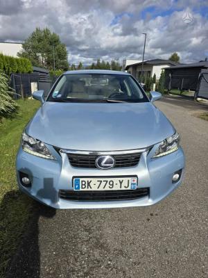 Zils Lexus CT 200h 2011 Viļņa, ar dzinēja tilpumu 1.80 L un nobraukumu 274 tūkst. km par 7950 €, foto 9 vietnē AUTOMOTO.COM.LV