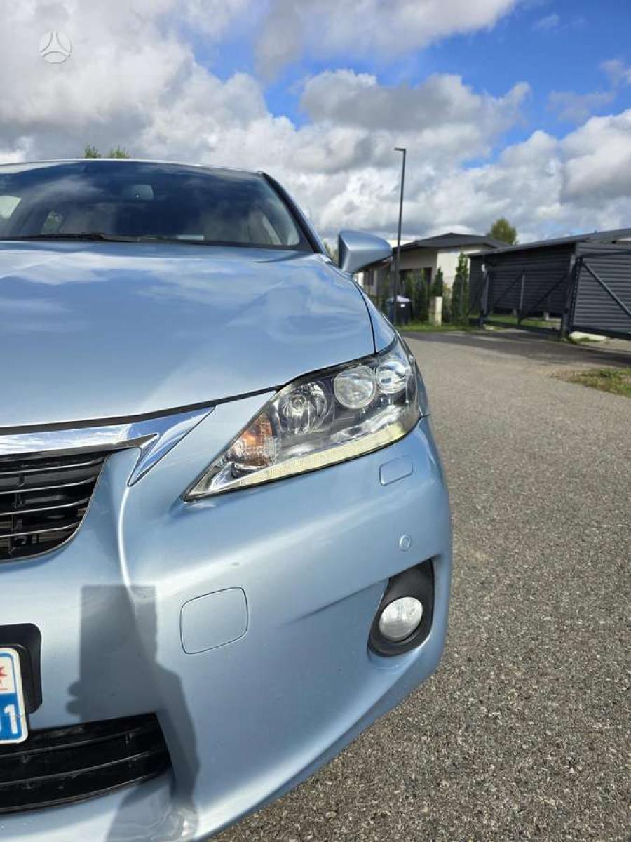 Zils Lexus CT 200h 2011 Viļņa, ar dzinēja tilpumu 1.80 L un nobraukumu 274 tūkst. km par 7950 €, foto 11 vietnē AUTOMOTO.COM.LV
