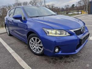 Blue Lexus CT 200h 2012 in Vilnius, with an engine capacity of 1.80 L and mileage of 197 thousand km for 6900 €, photo 4 on AUTOMOTO.COM.LV