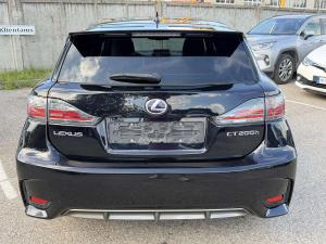 Blue Lexus CT 200h 2014 in Vilnius, with an engine capacity of 1.80 L and mileage of 175 thousand km for 12000 €, photo 12 on AUTOMOTO.COM.LV