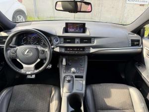 Blue Lexus CT 200h 2014 in Vilnius, with an engine capacity of 1.80 L and mileage of 175 thousand km for 12000 €, photo 17 on AUTOMOTO.COM.LV