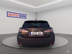 Brūns Lexus CT 200h 2012 Kauņa, ar dzinēja tilpumu 1.80 L un nobraukumu 300 tūkst. km par 7999 €, foto 4 vietnē AUTOMOTO.COM.LV