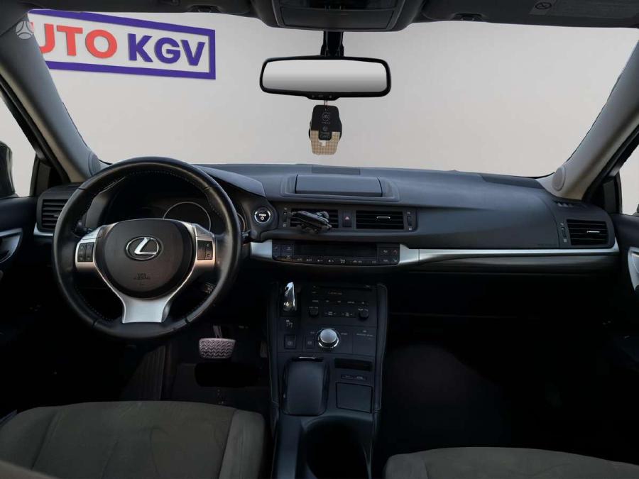 Brūns Lexus CT 200h 2012 Kauņa, ar dzinēja tilpumu 1.80 L un nobraukumu 300 tūkst. km par 7999 €, foto 12 vietnē AUTOMOTO.COM.LV