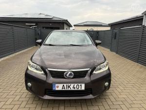 Brūns Lexus CT 200h 2012 Kauņa, ar dzinēja tilpumu 1.80 L un nobraukumu 307 tūkst. km par 7300 €, foto 3 vietnē AUTOMOTO.COM.LV