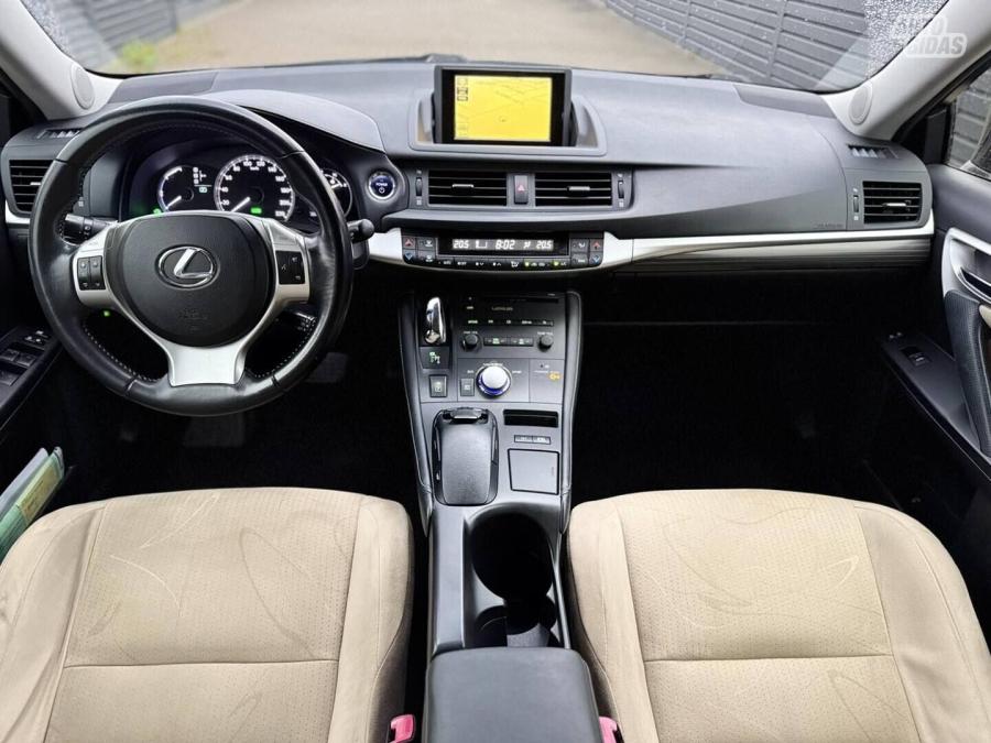 Brūns Lexus CT 200h 2012 Kauņa, ar dzinēja tilpumu 1.80 L un nobraukumu 307 tūkst. km par 7300 €, foto 11 vietnē AUTOMOTO.COM.LV