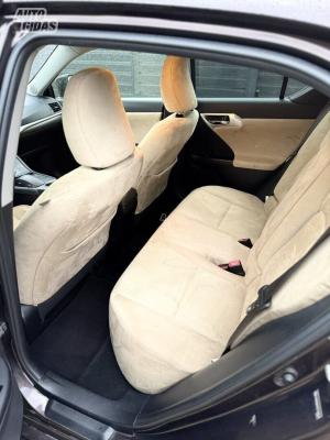 Brūns Lexus CT 200h 2012 Kauņa, ar dzinēja tilpumu 1.80 L un nobraukumu 307 tūkst. km par 7300 €, foto 13 vietnē AUTOMOTO.COM.LV