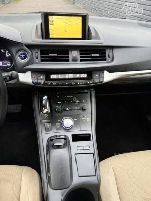 Brūns Lexus CT 200h 2012 Kauņa, ar dzinēja tilpumu 1.80 L un nobraukumu 307 tūkst. km par 7300 €, foto 15 vietnē AUTOMOTO.COM.LV