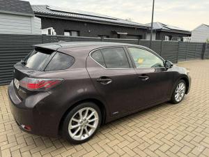 Brūns Lexus CT 200h 2012 Kauņa, ar dzinēja tilpumu 1.80 L un nobraukumu 307 tūkst. km par 7300 €, foto 5 vietnē AUTOMOTO.COM.LV