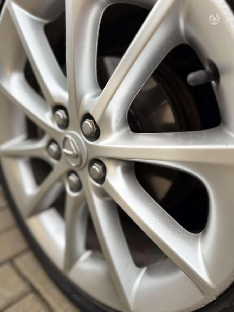 Brūns Lexus CT 200h 2012 Kauņa, ar dzinēja tilpumu 1.80 L un nobraukumu 307 tūkst. km par 7300 €, foto 9 vietnē AUTOMOTO.COM.LV