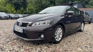 Brown Lexus CT 200h 2013 in Kaunas, with an engine capacity of 1.80 L and mileage of 250 thousand km for 8900 €, photo  on AUTOMOTO.COM.LV
