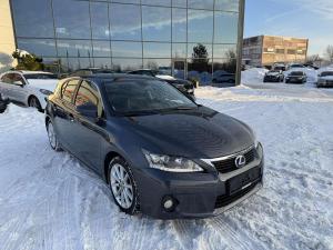 Pelēks Lexus CT 200h 2011 Telšiai, ar dzinēja tilpumu 1.80 L un nobraukumu 157 tūkst. km par 7200 €, foto 9 vietnē AUTOMOTO.COM.LV