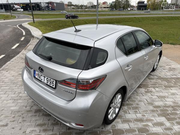 Лексус CT 200h 2011 в Каунас на AUTOMOTO.COM.LV Серый Лексус CT 200h 2011 в Каунас, объемом двигателя 1.80 л и пробегом 245 тыс. км за 7700 €, фото 8 на AUTOMOTO.COM.LV
