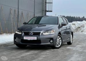 Grey Lexus CT 200h 2012 in Vilnius, with an engine capacity of 1.80 L and mileage of 279 thousand km for 7990 €, photo 4 on AUTOMOTO.COM.LV