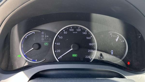 Pelēks Lexus CT 200h 2012 Viļņa, ar dzinēja tilpumu 1.80 L un nobraukumu 213 tūkst. km par 8100 €, foto 10 vietnē AUTOMOTO.COM.LV