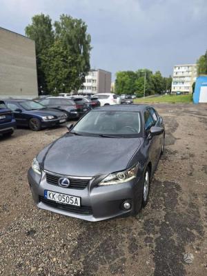 Grey Lexus CT 200h 2012 in Vilnius, with an engine capacity of 1.80 L and mileage of 297 thousand km for 5999 €, photo  on AUTOMOTO.COM.LV