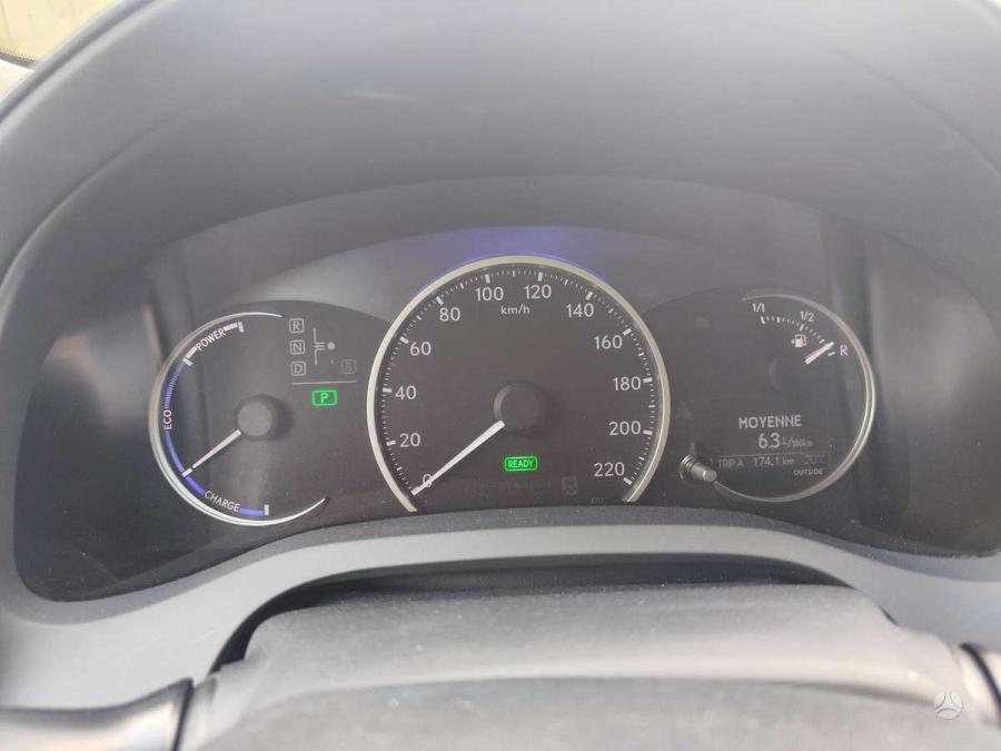 Серый Лексус CT 200h 2012 в Каунас, объемом двигателя 1.80 л и пробегом 270 тыс. км за 7850 €, фото 12 на AUTOMOTO.COM.LV