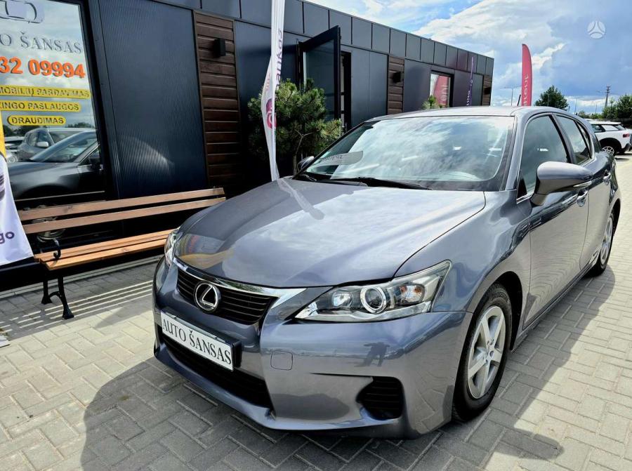 Pelēks Lexus CT 200h 2013 Tauragė, ar dzinēja tilpumu 1.80 L un nobraukumu 178 tūkst. km par 7900 €, foto 12 vietnē AUTOMOTO.COM.LV