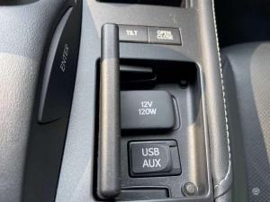 Pelēks Lexus CT 200h 2013 Viļņa, ar dzinēja tilpumu 1.80 L un nobraukumu 42 tūkst. km par 10999 €, foto 19 vietnē AUTOMOTO.COM.LV
