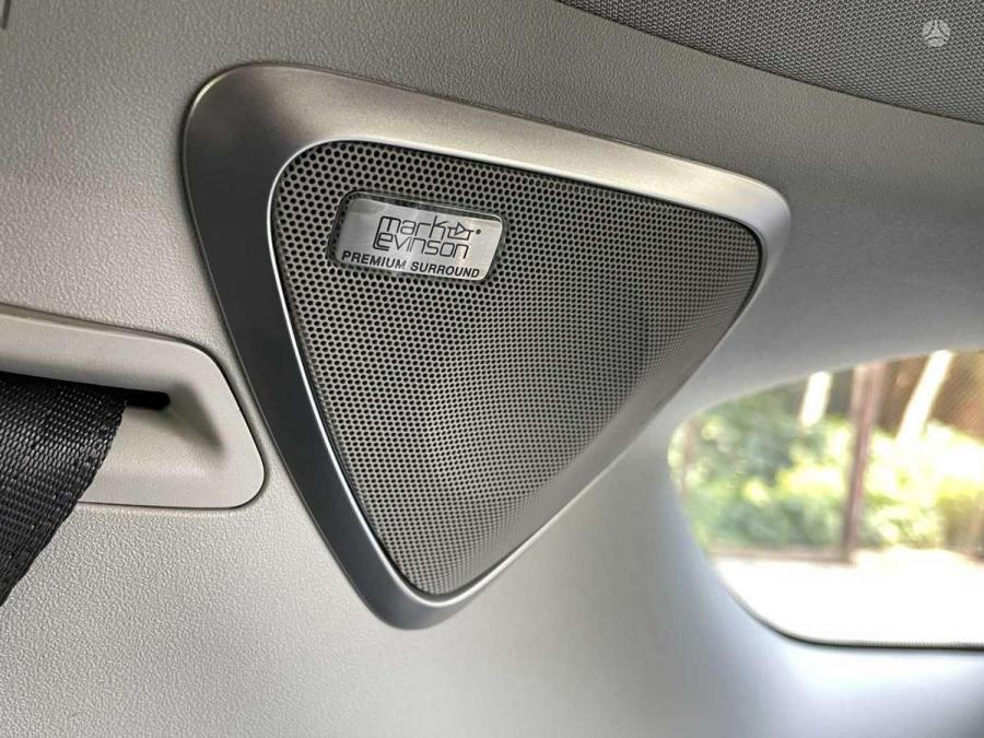 Pelēks Lexus CT 200h 2013 Viļņa, ar dzinēja tilpumu 1.80 L un nobraukumu 42 tūkst. km par 10999 €, foto 20 vietnē AUTOMOTO.COM.LV