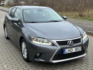 Grey Lexus CT 200h 2014 in Vilnius, with an engine capacity of 1.80 L and mileage of 336 thousand km for 10000 €, photo 6 on AUTOMOTO.COM.LV