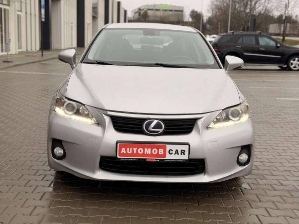 Pelēks Lexus CT 200h 2014 Viļņa, ar dzinēja tilpumu 1.80 L un nobraukumu 211 tūkst. km par 9350 €, foto 2 vietnē AUTOMOTO.COM.LV