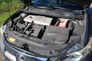 Grey Lexus CT 200h 2014 in Plunge, with an engine capacity of 1.80 L and mileage of 270 thousand km for 9200 €, photo 12 on AUTOMOTO.COM.LV