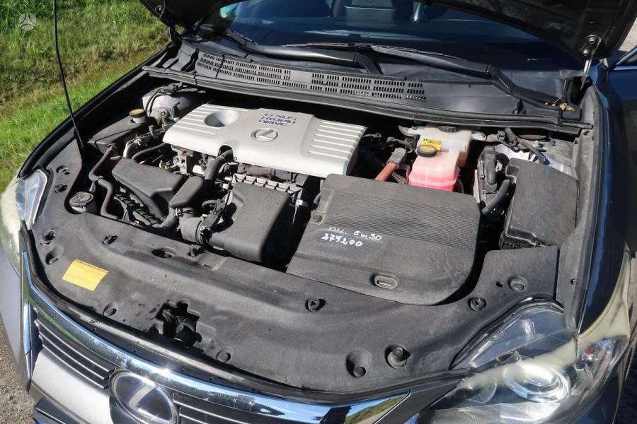 Grey Lexus CT 200h 2014 in Plunge, with an engine capacity of 1.80 L and mileage of 270 thousand km for 9200 €, photo 12 on AUTOMOTO.COM.LV